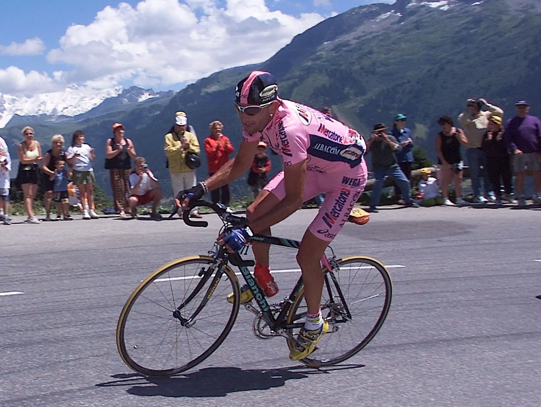Pirát Pantani na zimní olympiádě? Nejde o vtip | Škoda We Love Cycling ...