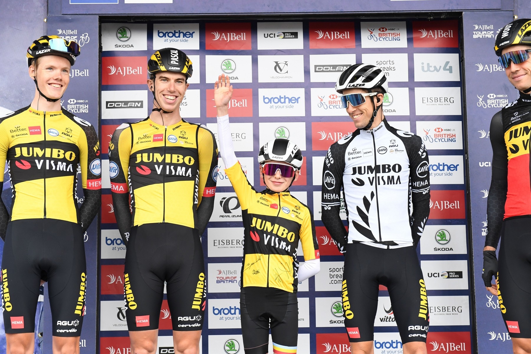 O bidonu, „smlouvě“ v týmu a vítězství v srdci. Xander Graham a Pascal ...