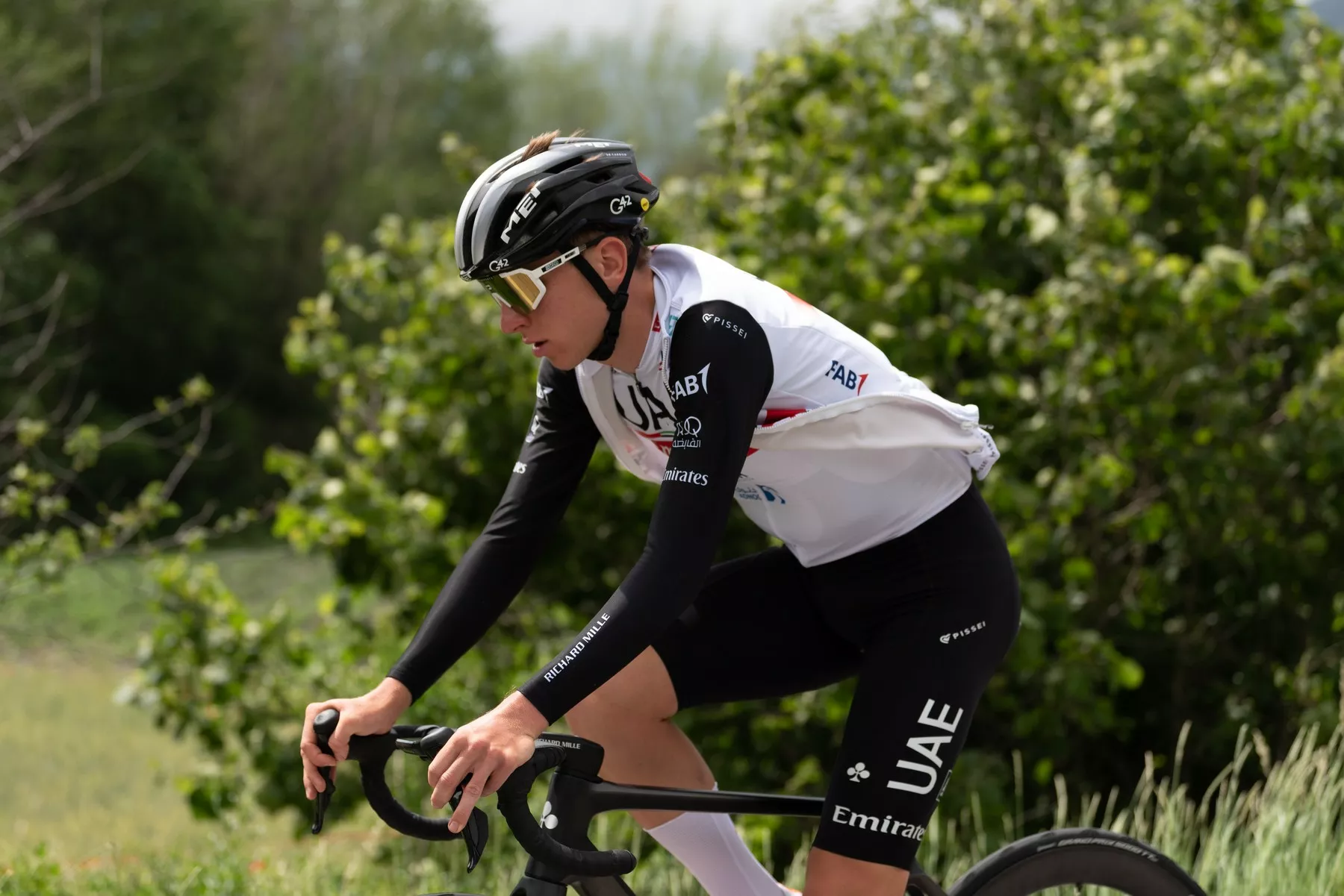 Tadej Pogačar a jeho boj s časem: Choval jsem se jako blbec a neposlouchal doktory | Škoda We ...