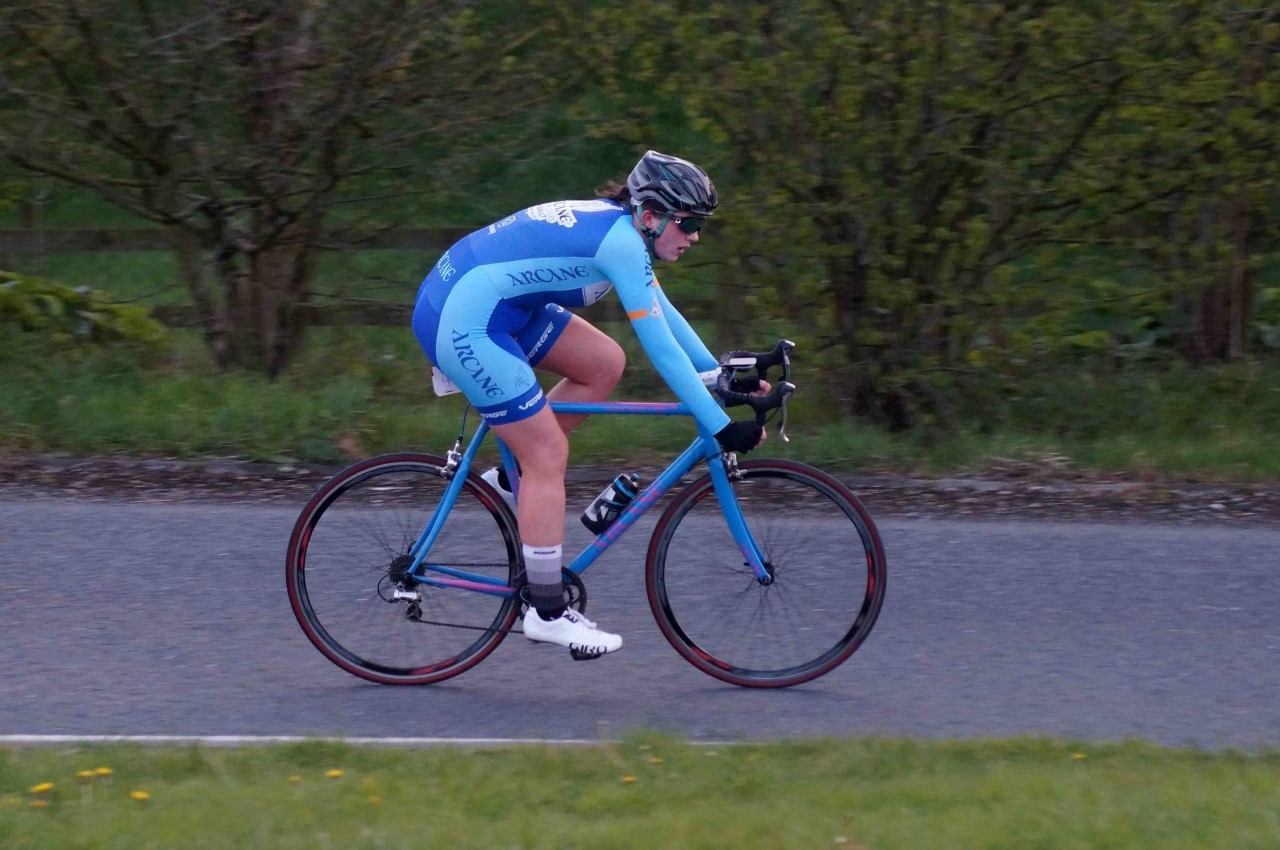 Hannah Tilly shares exactly why she loves cycling! - Škoda We Love ...