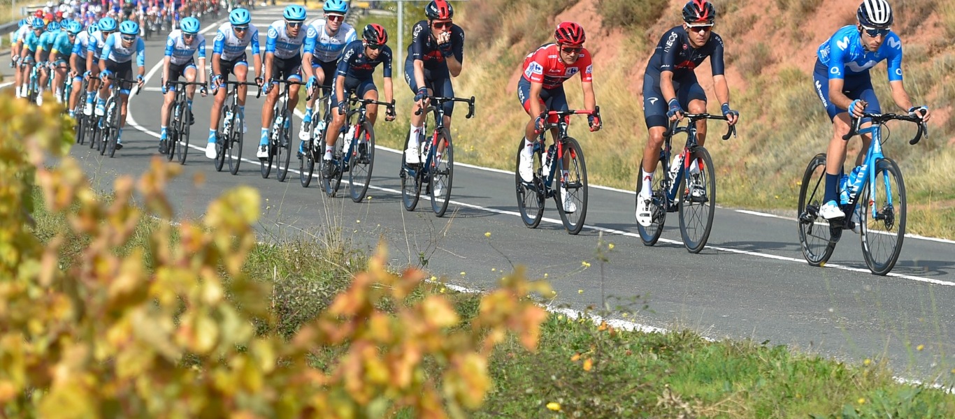 What Does a Day at the Grand Tour Look Like for the Pros? - Škoda We ...