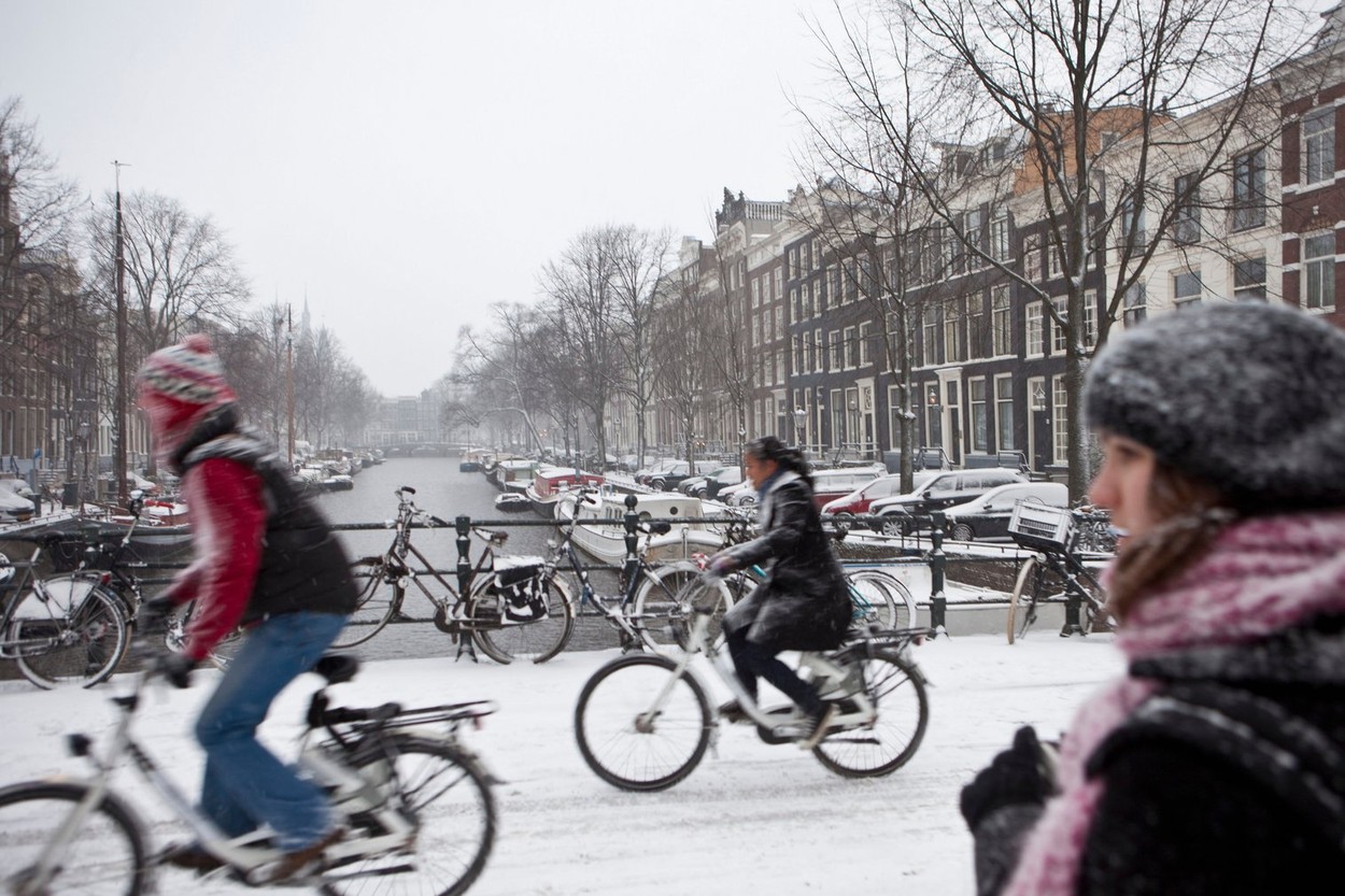 Winter Cycling: Embrace the Cold - We Love Cycling Magazine