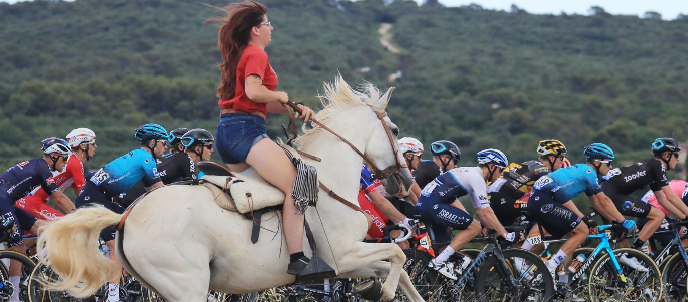 Some of the Funniest Cycling Moments of 2021 - We Love Cycling