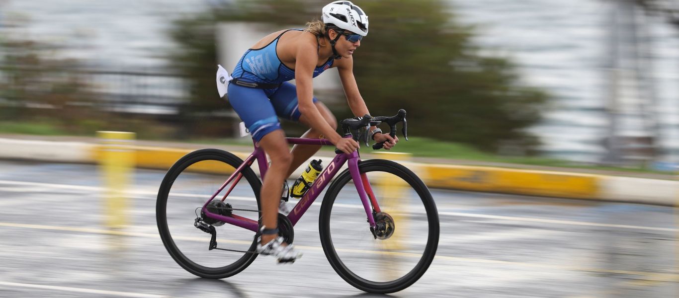 Picking the Right Sports Bras for Cycling - Škoda We Love Cycling ...