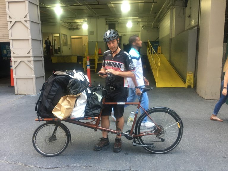 INTERVIEW: New York Bike Messenger Subculture Through the Eyes of a ...