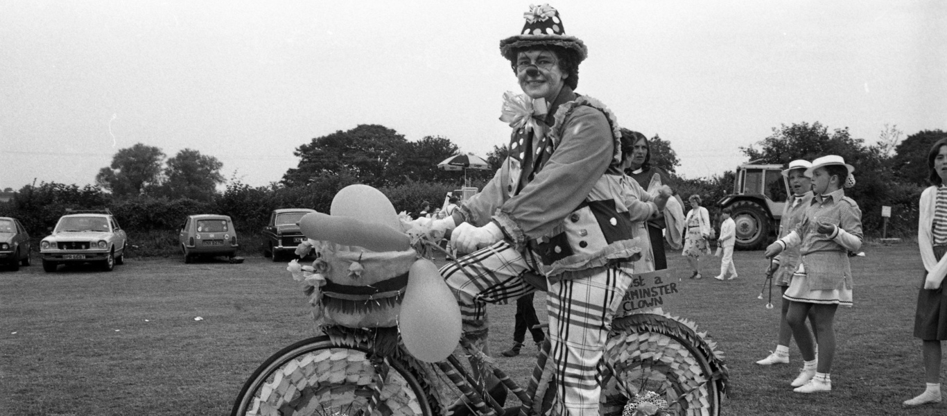 Bikes in the Circus - We Love Cycling magazine