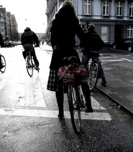 Cycle Chic: The Movement Which Turned Bicycles into Fashion - We Love ...